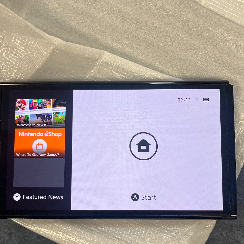 Nintendi Nintendo Switch oled boxed - Own4Less